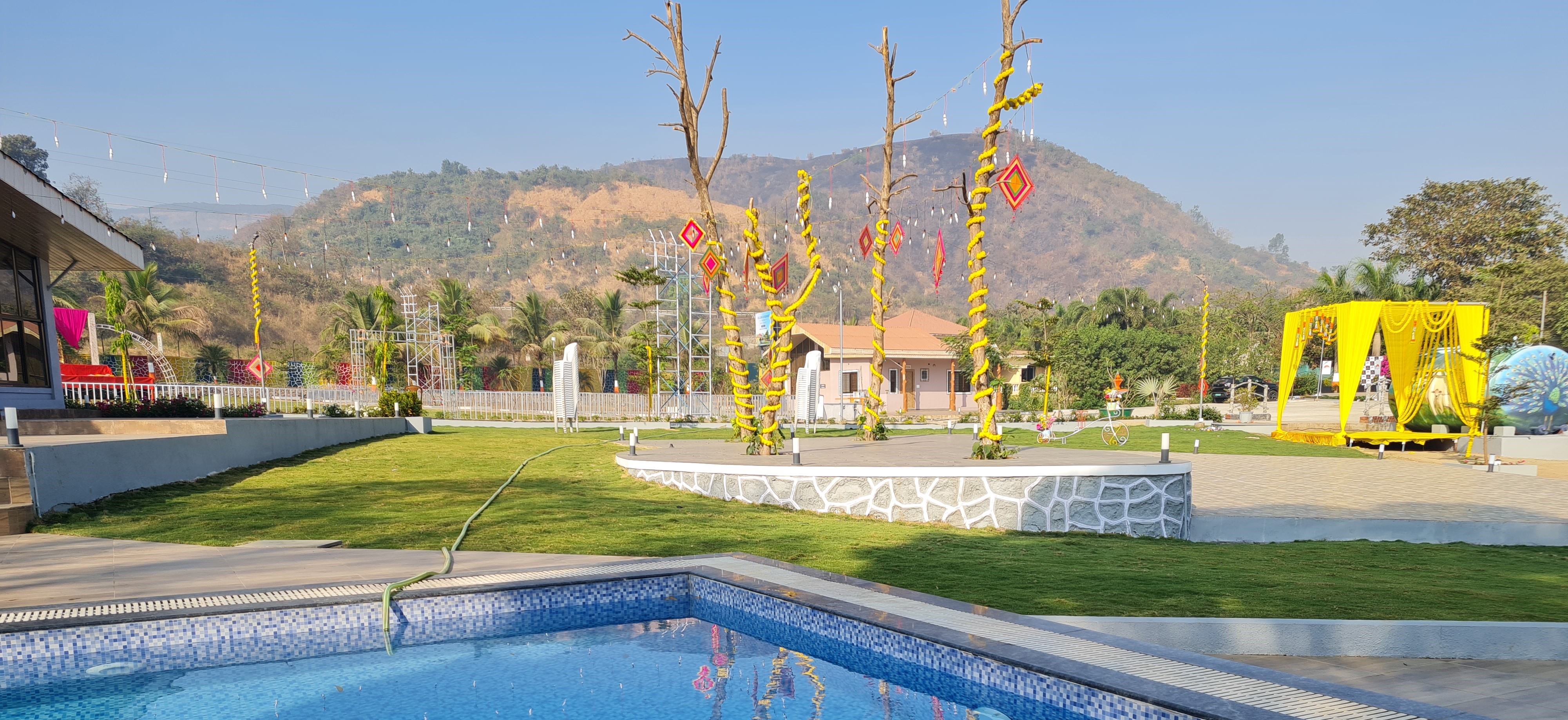 Destination Wedding In Karjat | Wedding Resorts In Karjat - HillRock ...